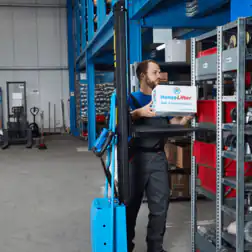 E-MES mini lifts - electric lifting of cartons - HanseLifter